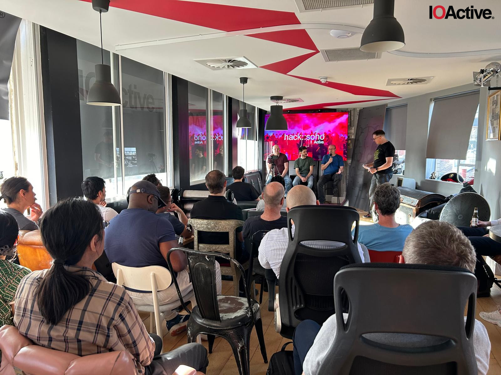 hack::soho | June 2025 | VoLTE Vulnerabilities: Locate enemies by asking them nicely | Dan ...